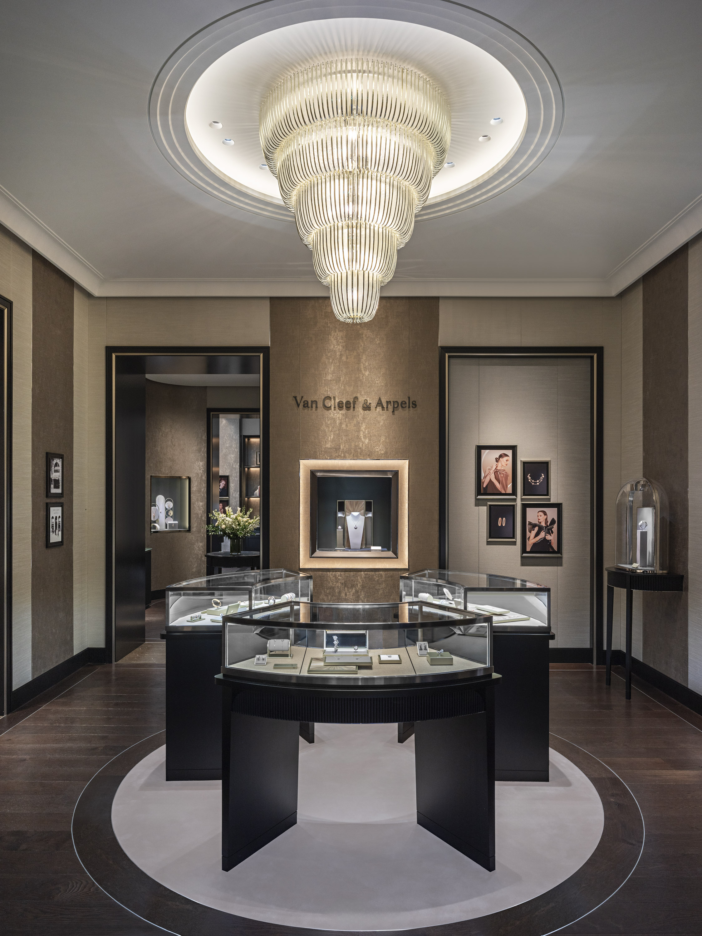 Van Cleef & Arpels unveils its first boutique in Amsterdam, in the Netherlands, for the Holiday ...